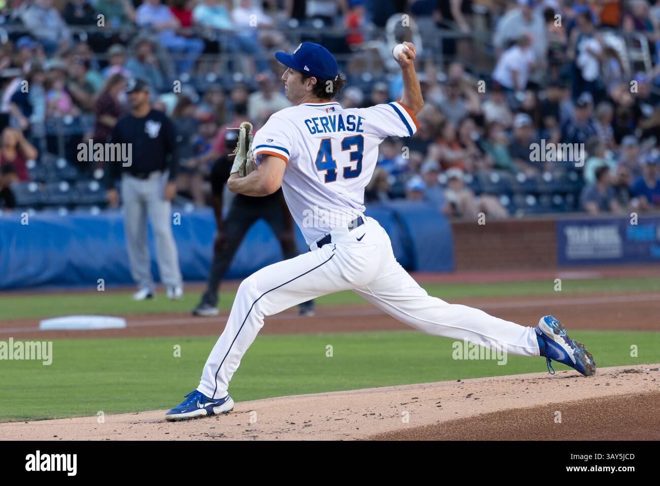 Durham, NC: Durham Bulls starting pitcher Paul Gervase (43) delivers a ...