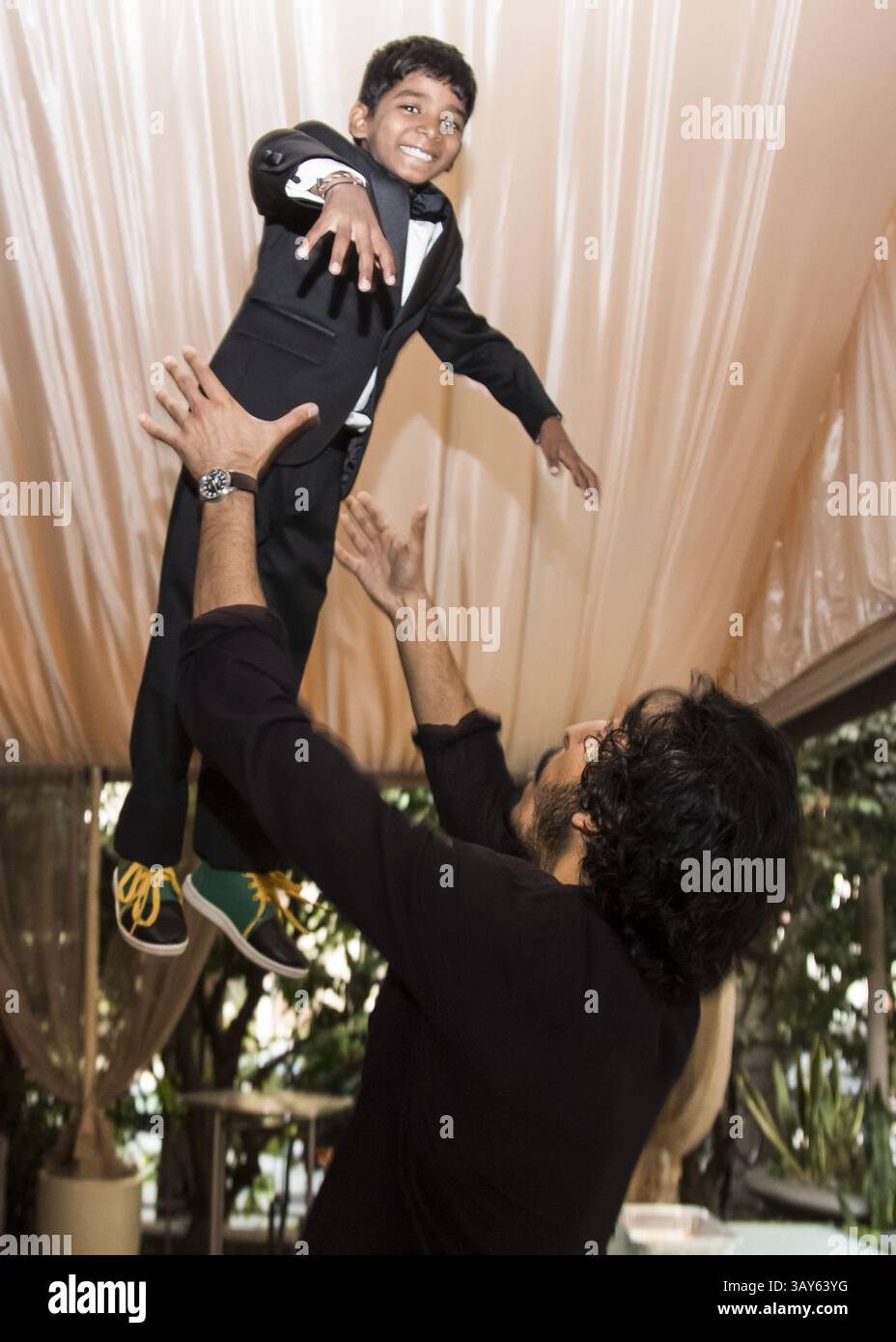 November 12, 2016 - Hollywood, California, U.S. - SUNNY PAWAR gets ...