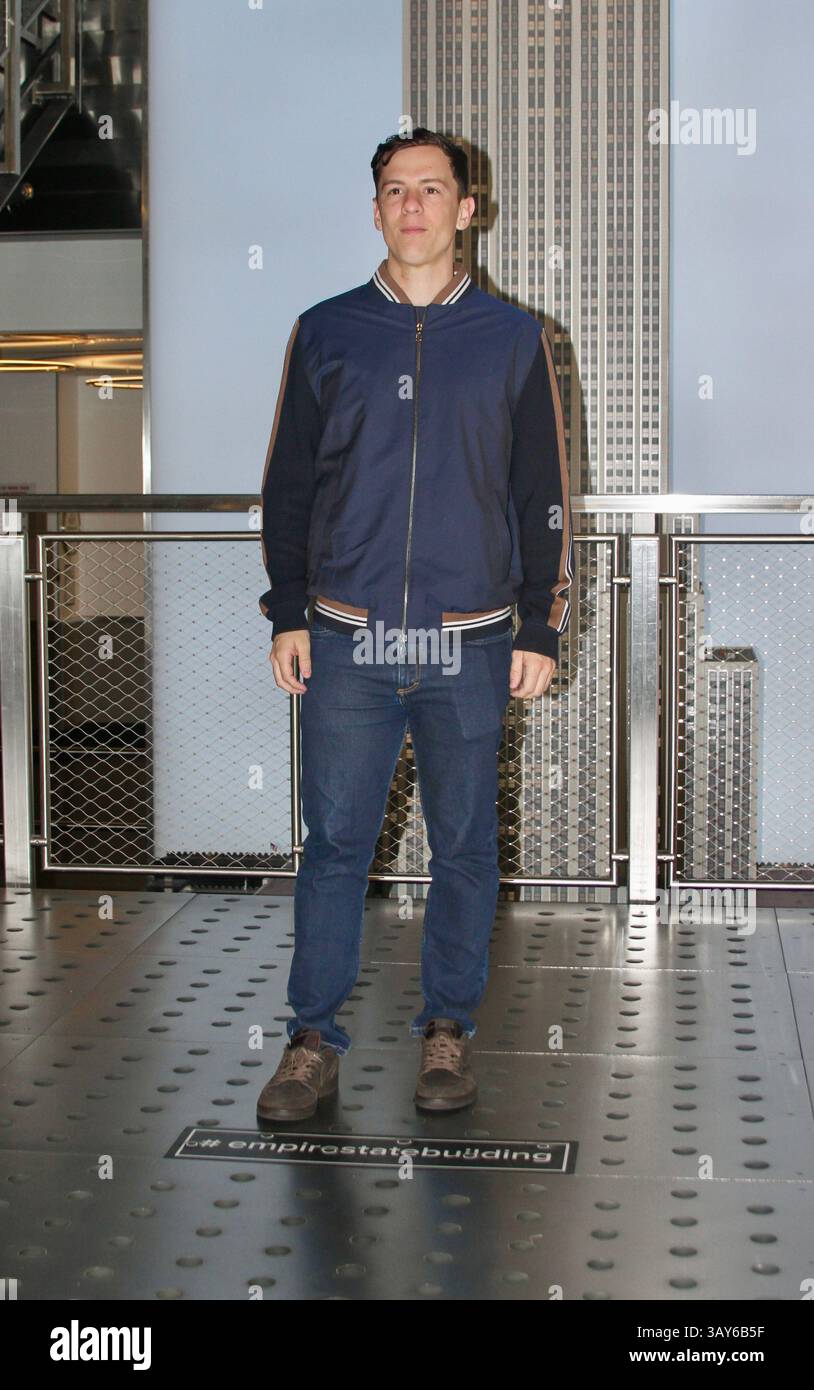 April 22, 2025, New York City, New York: (new) guaynaa visit the empire ...