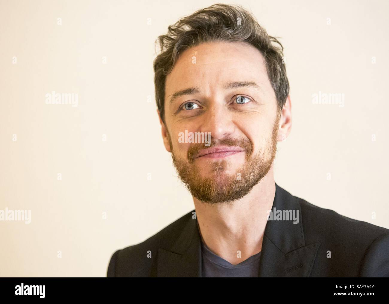 November 16, 2016 - Hollywood, California, U.S. - JAMES MCAVOY promotes ...