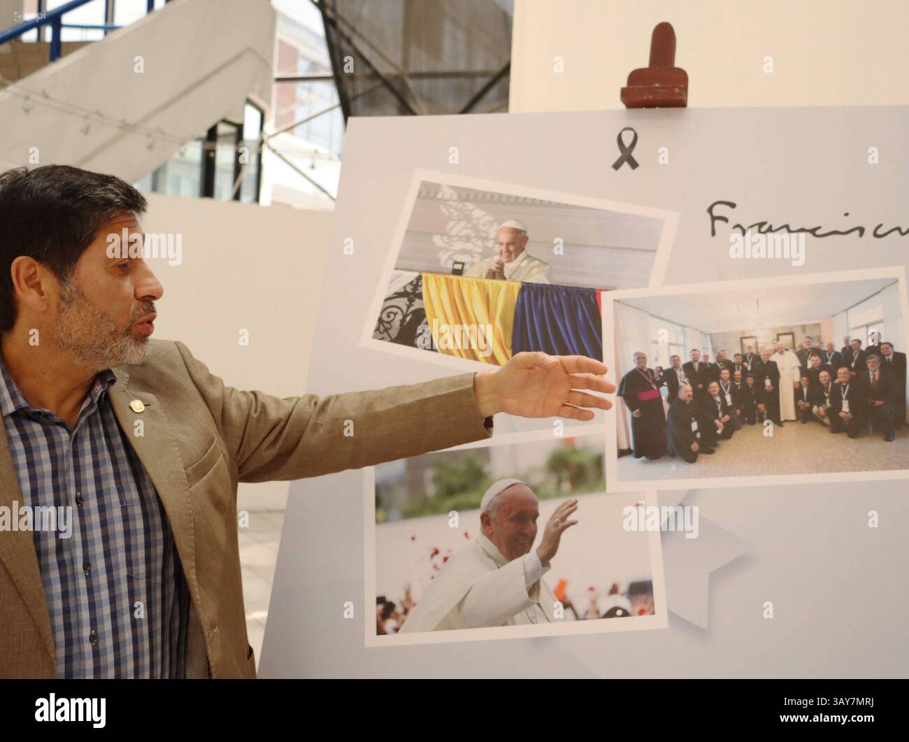 POPE FRANCISCO BURYING CHAPEL Quito, Tuesday, April 22, 2025 Burning ...