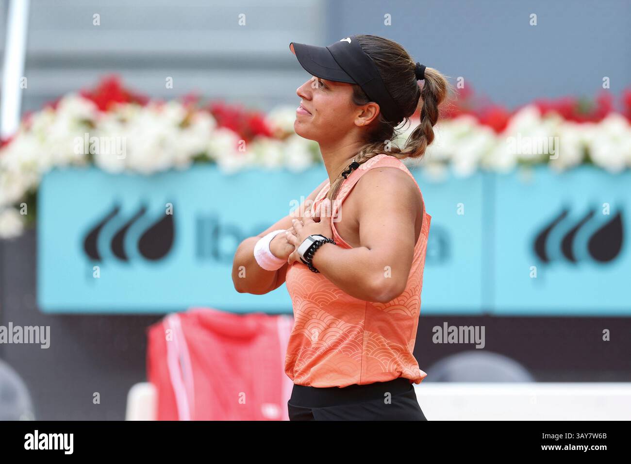 Jessica Bouzas Maneiro of Spain celebrates after winning against Mayar ...