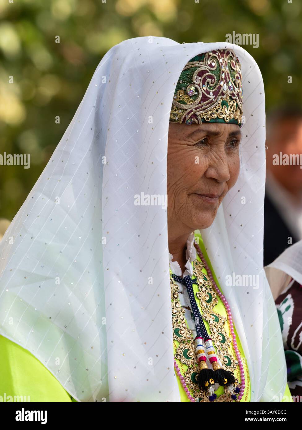 Mature woman in silk hi-res stock photography and images - Alamy