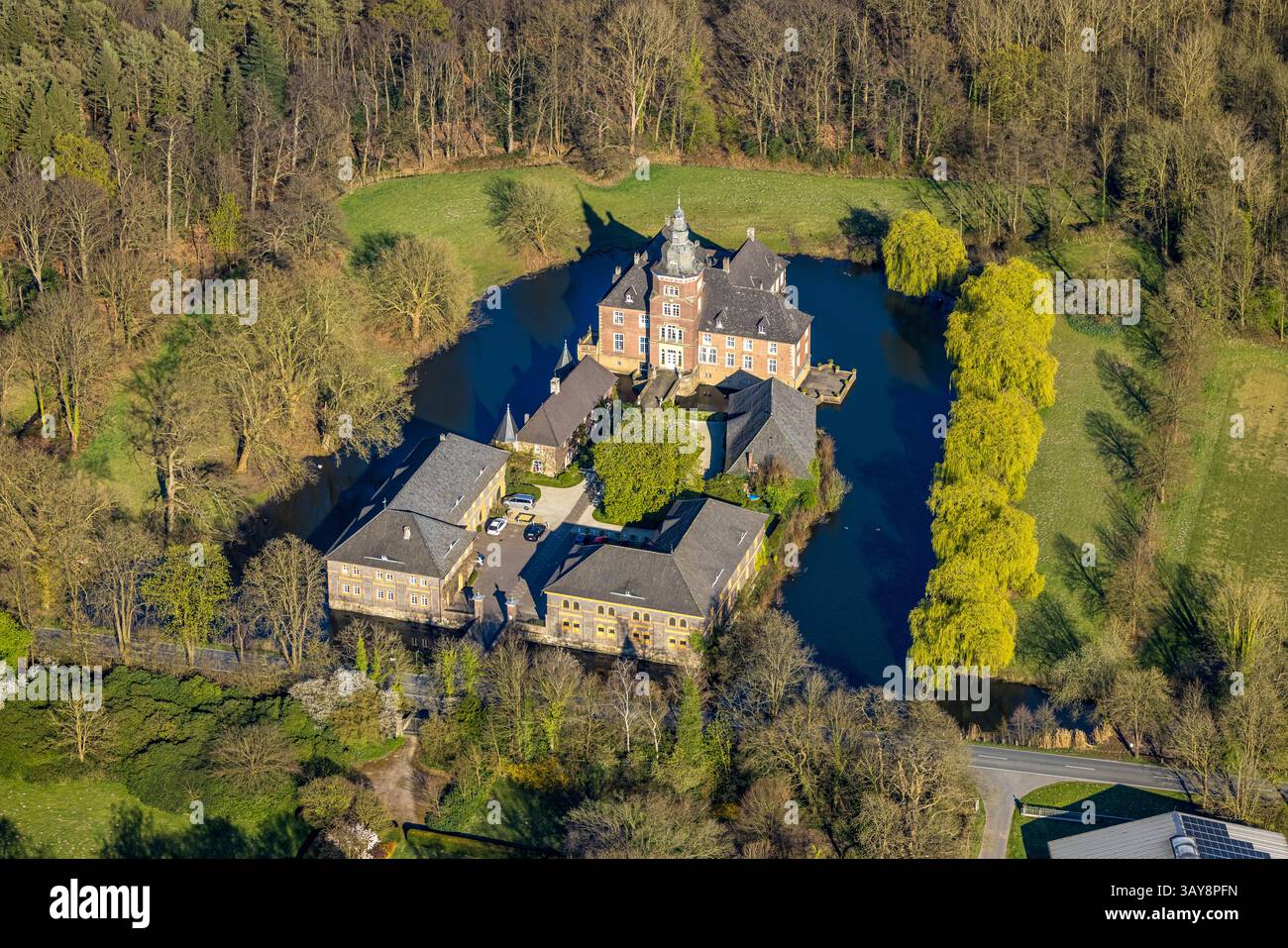 Luftbild, Schloss Sandfort, auch Haus Sandfort, Wasserschloss und ...