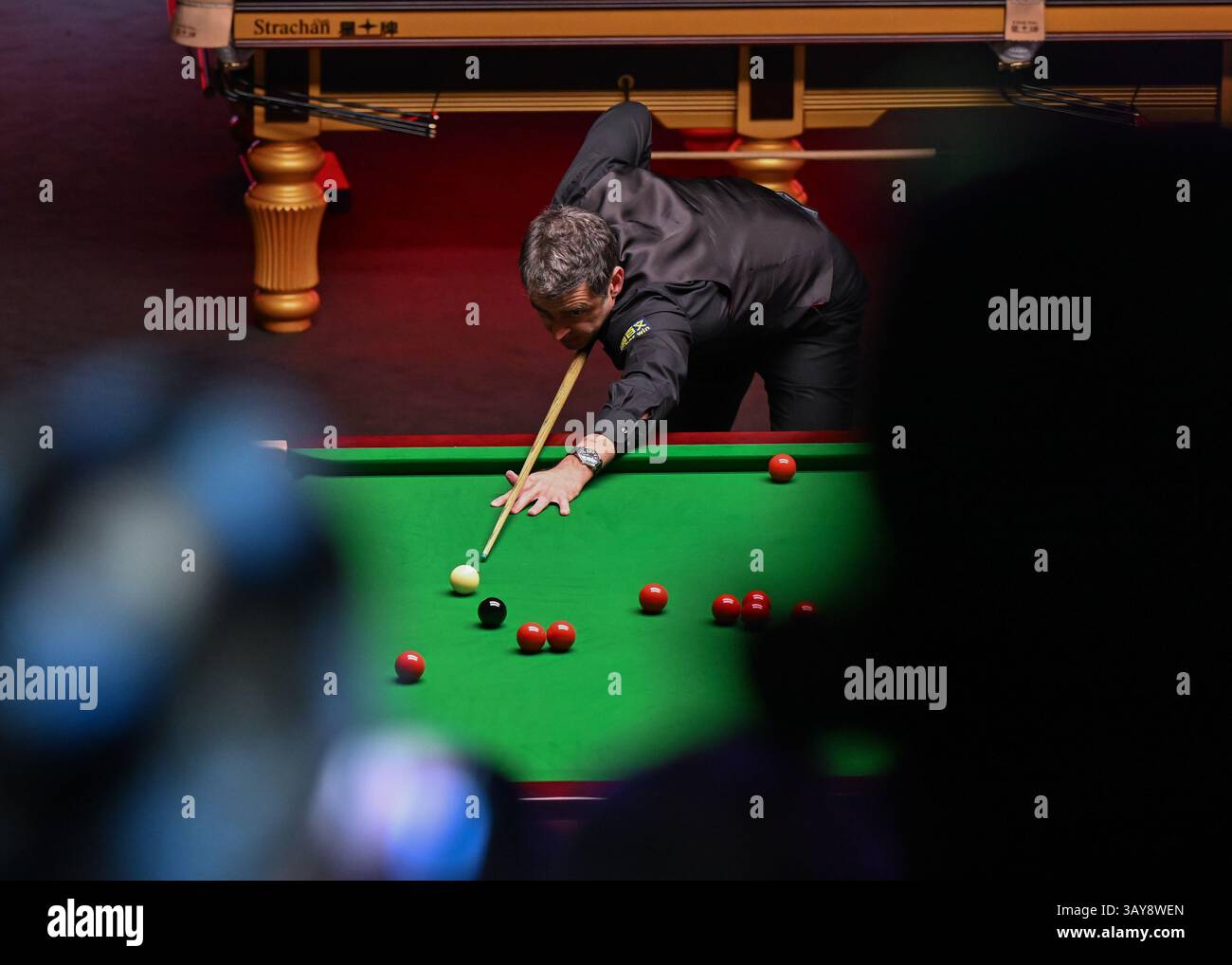 Sheffield, UK. 22nd Apr, 2025. Ronnie O'Sullivan takes a shot during ...