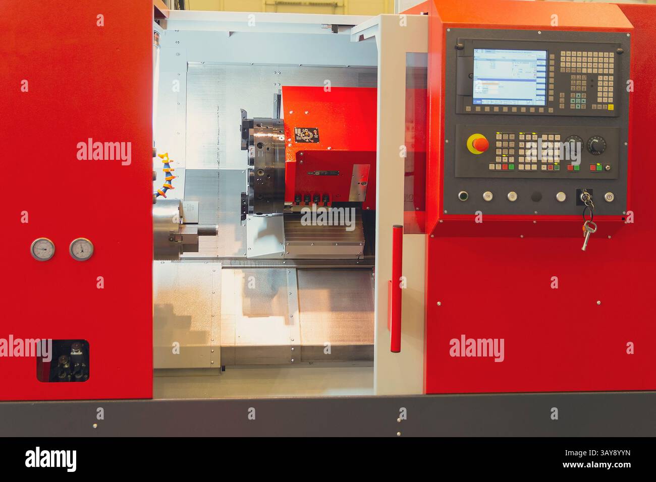 New cnc turning milling hi-res stock photography and images - Alamy