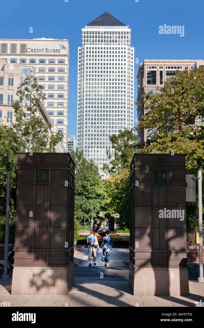 Westferry Circus & Canary Wharf, London, England Stock Photo - Alamy