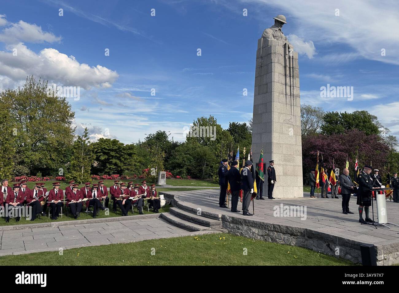 Langemark Poelkapelle, Belgium. 22nd Apr, 2025. A ceremony ...