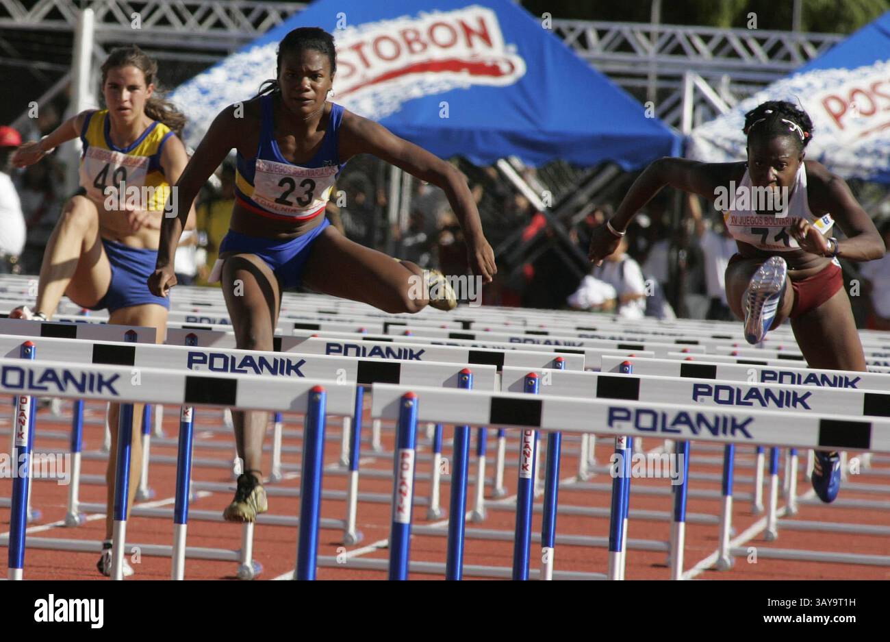 110 metros hi-res stock photography and images - Alamy