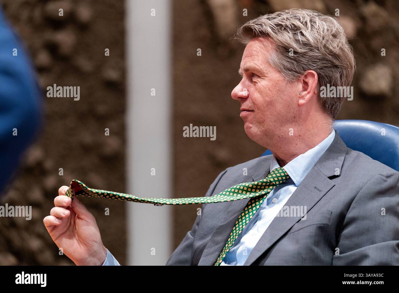 2025-04-22 Dutch Tweede Kamer Plenary Debate DEN HAAG, NETHERLANDS ...