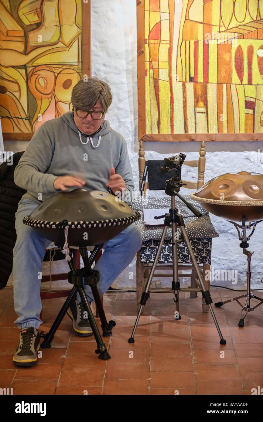 Cave houses of Rojales Stock Photo - Alamy