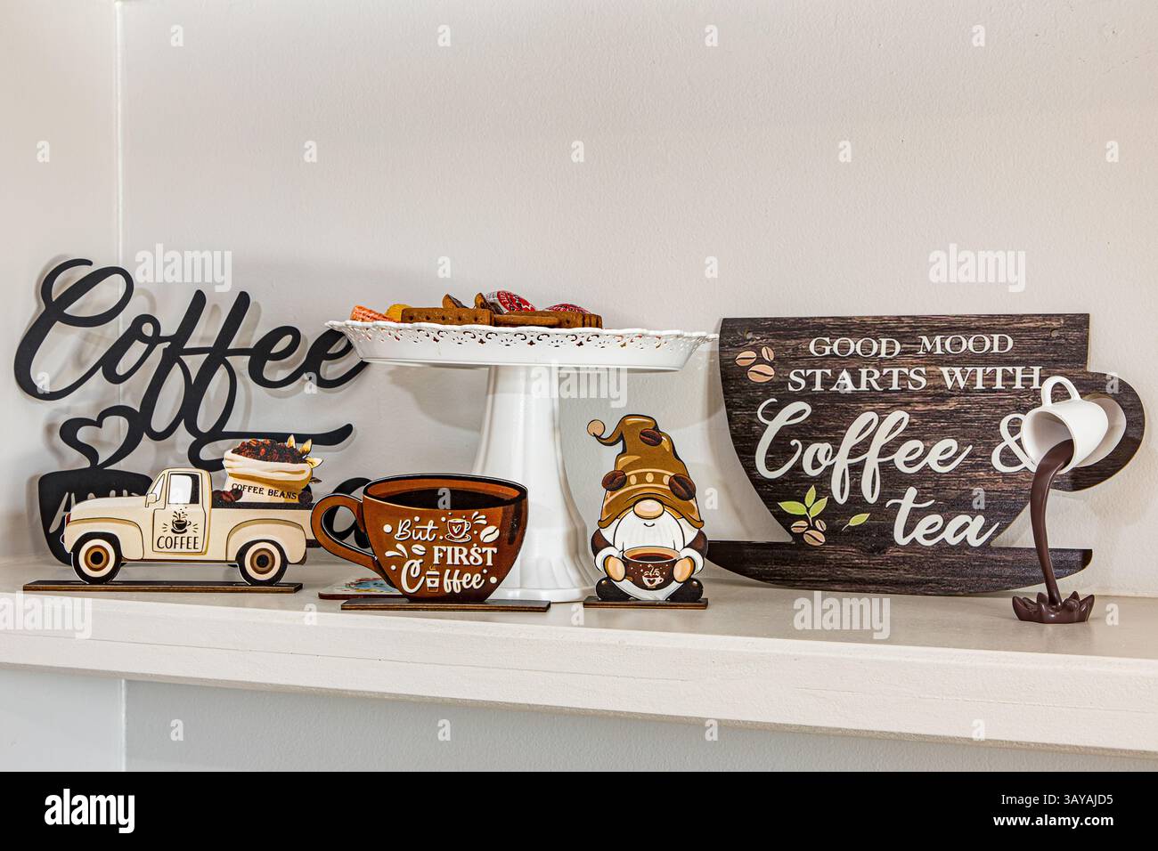 Tea display hi-res stock photography and images - Alamy