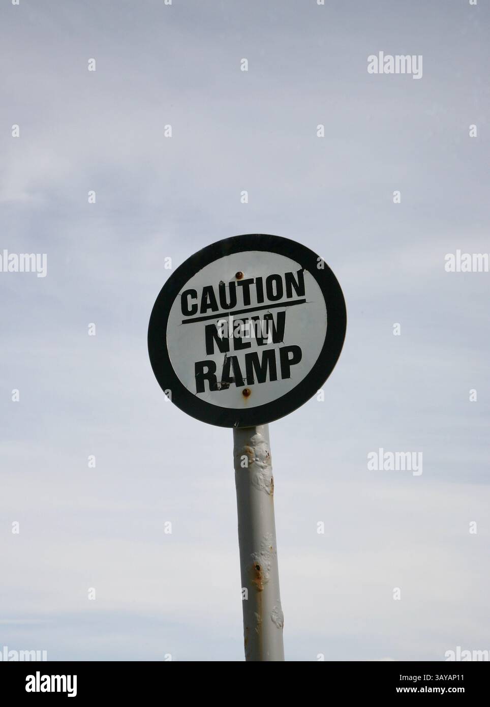 Gradient slope road sign hi-res stock photography and images - Alamy