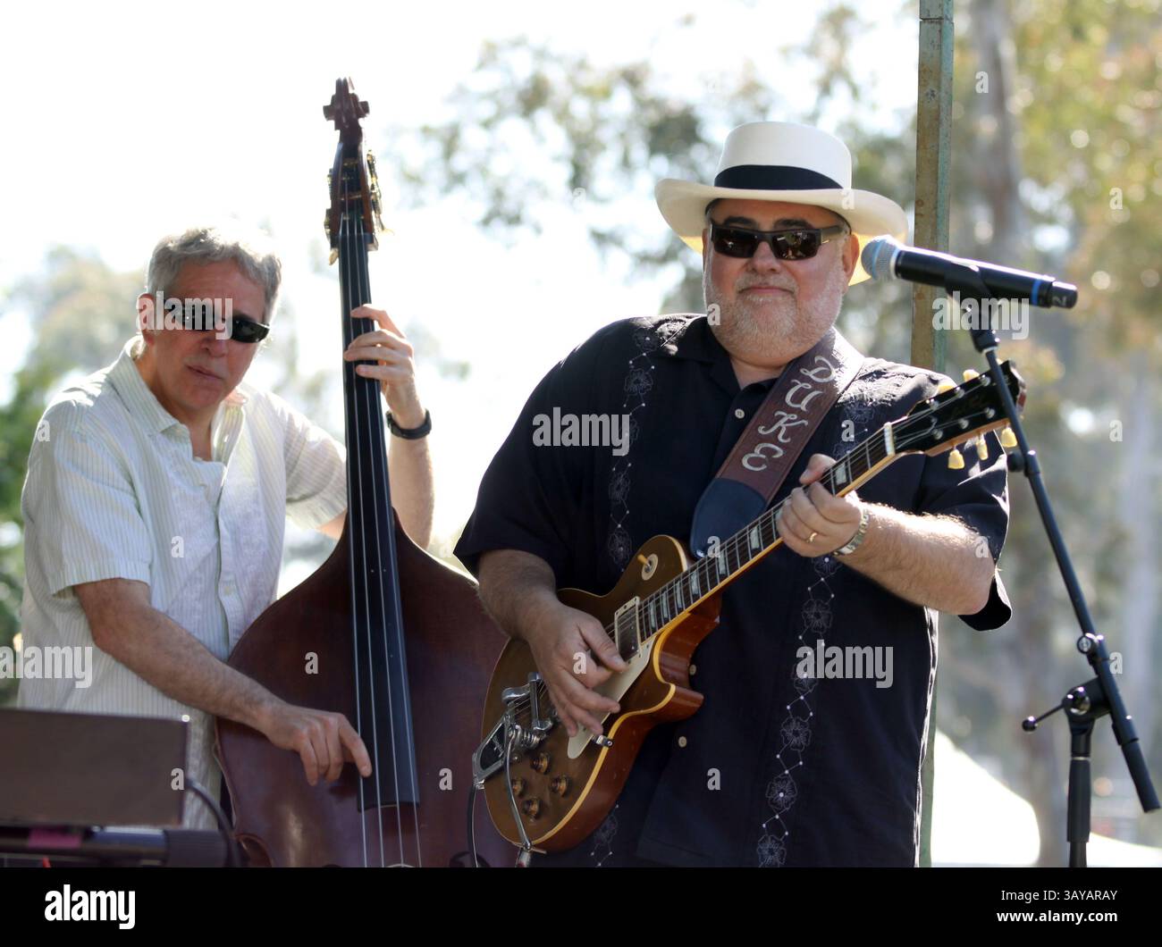 Duke robillard band hi-res stock photography and images - Alamy