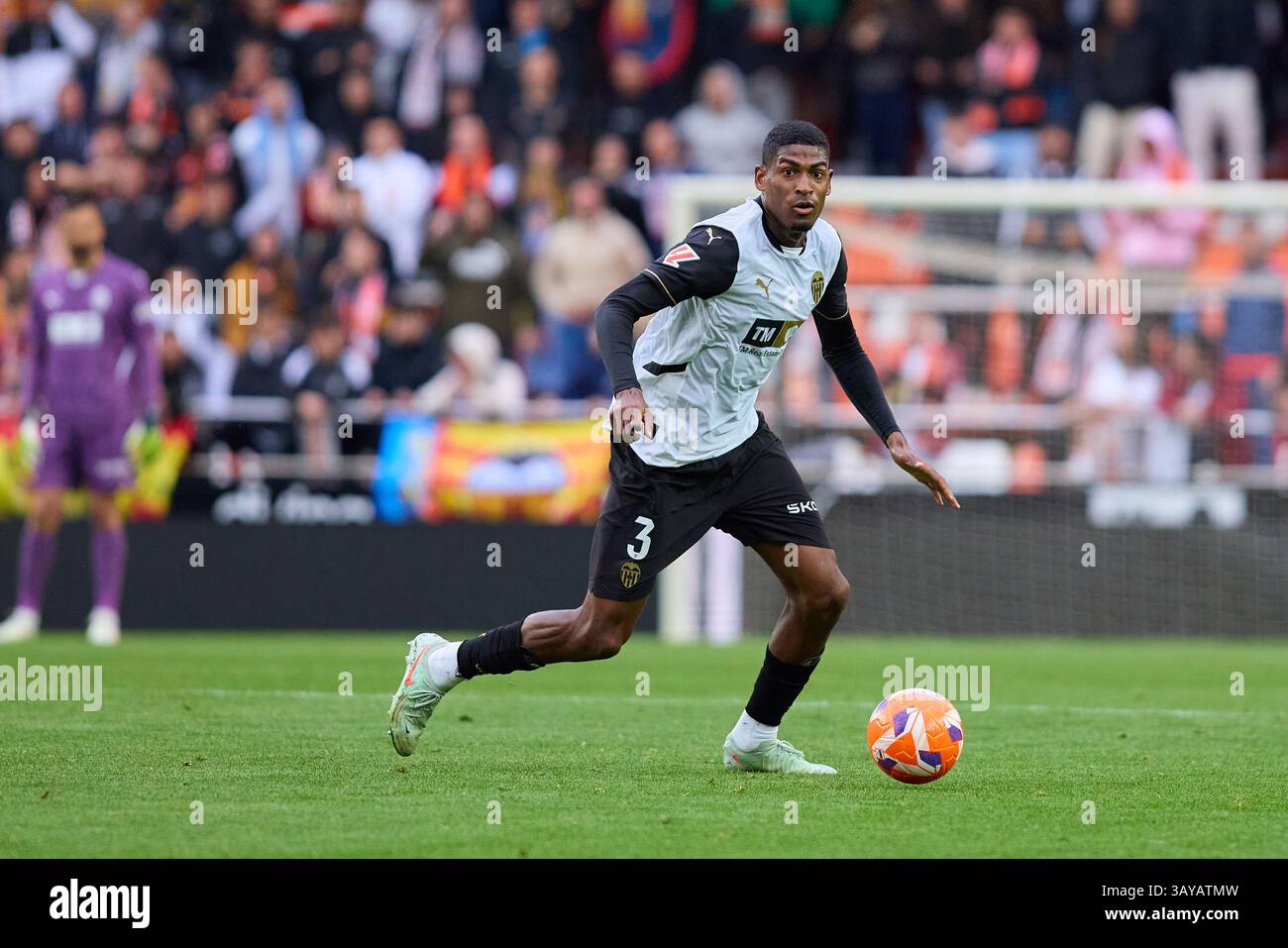 Valencia, Spain. 22nd Apr, 2025. VALENCIA, SPAIN - APRIL 22: Cristhian ...
