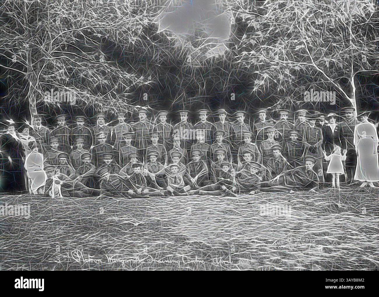 Large group of uniformed soldiers hi-res stock photography and images ...