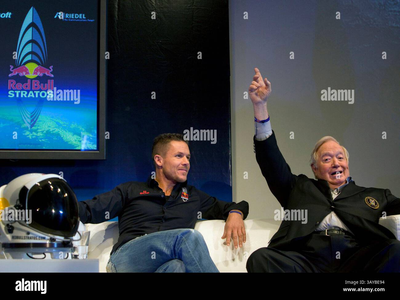 Colonel kittinger hi-res stock photography and images - Alamy