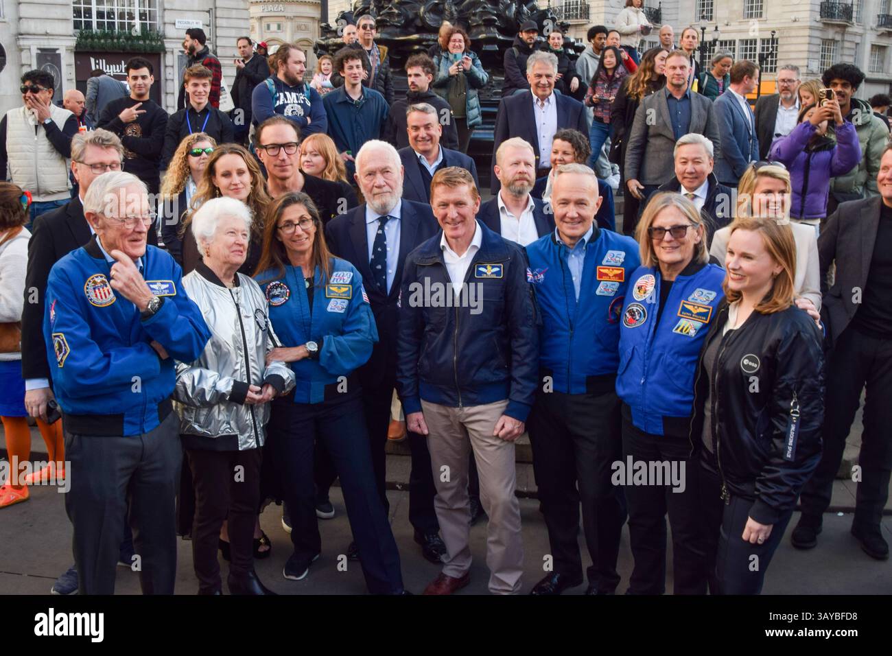 England, UK. 22nd Apr, 2025. London, UK. 22nd April 2025. L-R ...