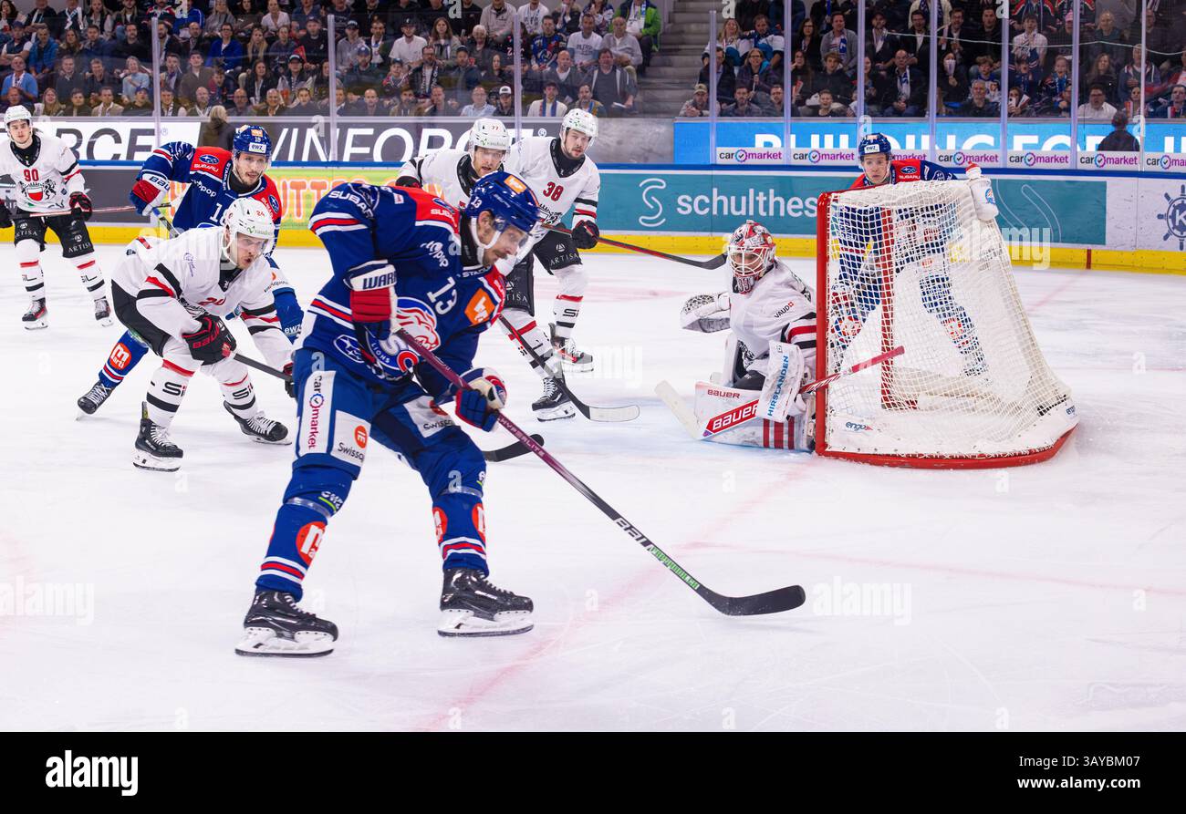Zurich, Switzerland, 22nd Apr 2025: Goalkeeper #33 Kevin Pasche, #77 ...