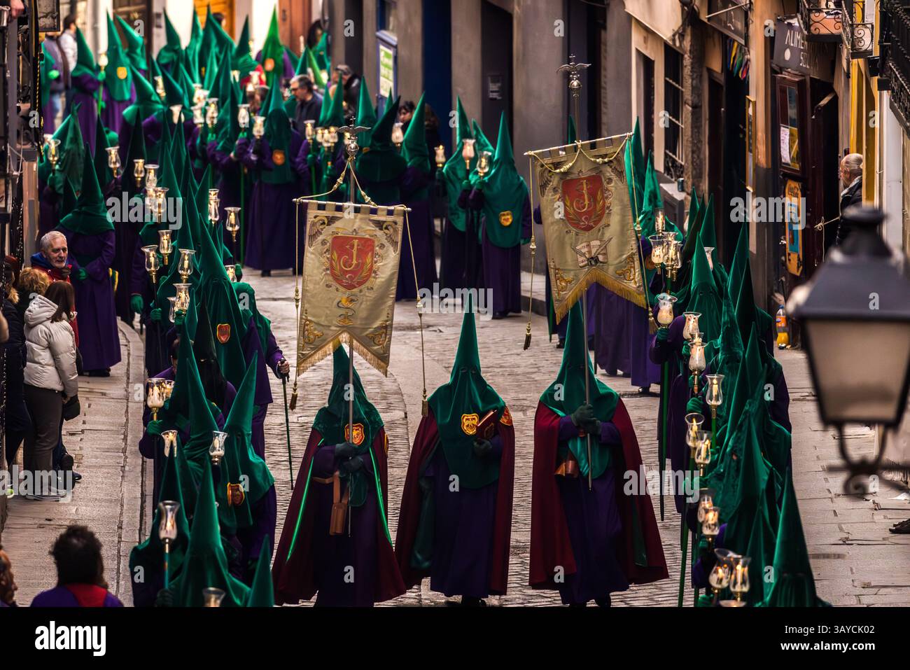 The Hermandad de San Juan Evangelista carries the Paso Jesús Nazareno ...
