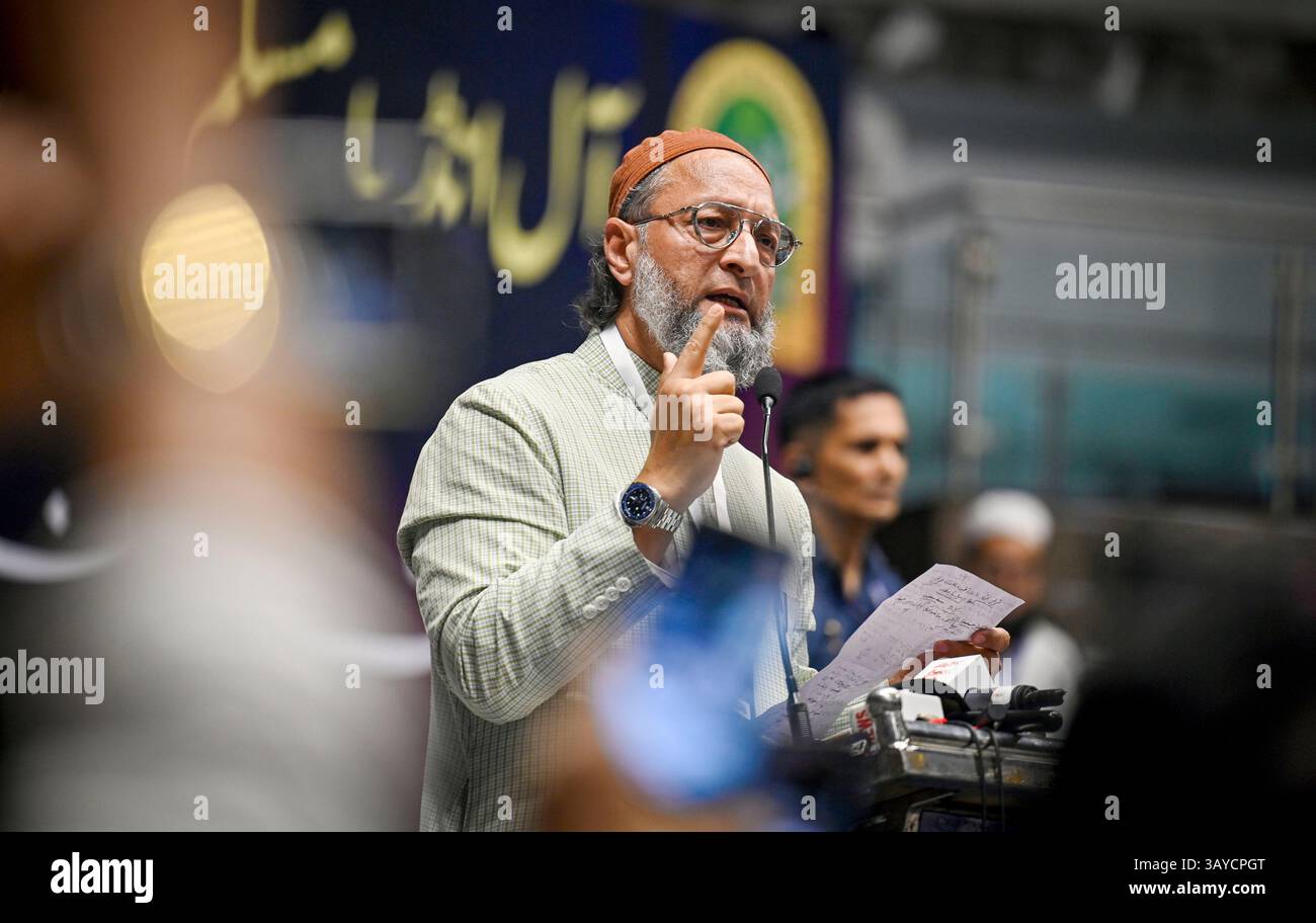 New Delhi, India. 22nd Apr, 2025. NEW DELHI, INDIA - APRIL 22: AIMIM chief Asaduddin Owaisi ...