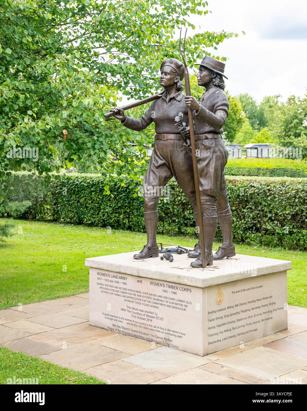 Womens Land Army Memorial, National Memorial Arboretum, Alrewas ...