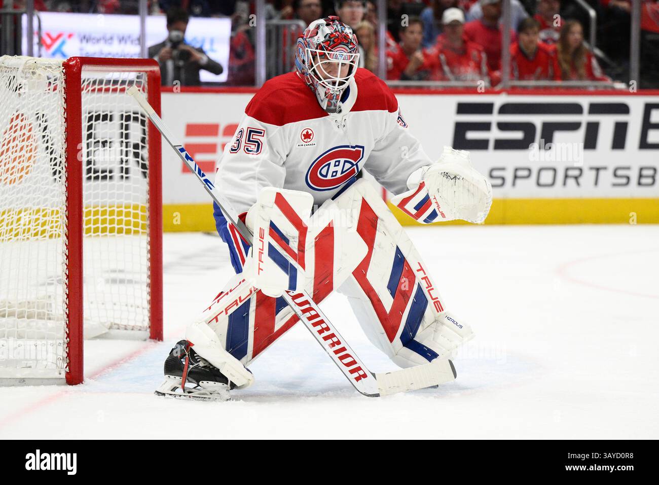 Montreal Canadiens goaltender Sam Montembeault (35) in action in the ...