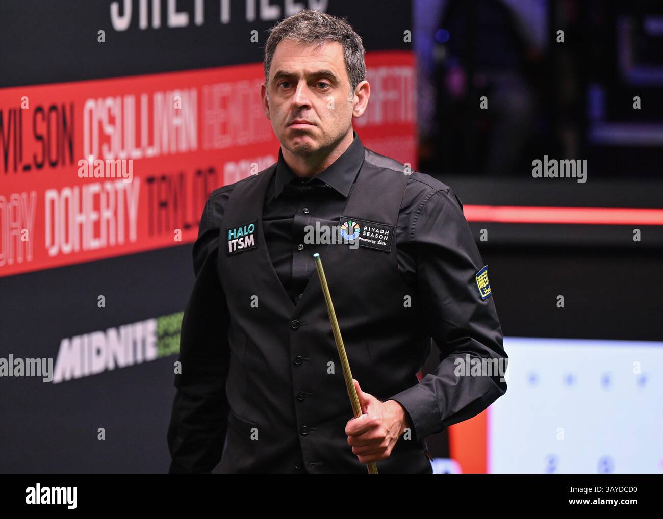 Sheffield, UK. 22nd Apr, 2025. Ronnie O'Sullivan during his Round 1 ...