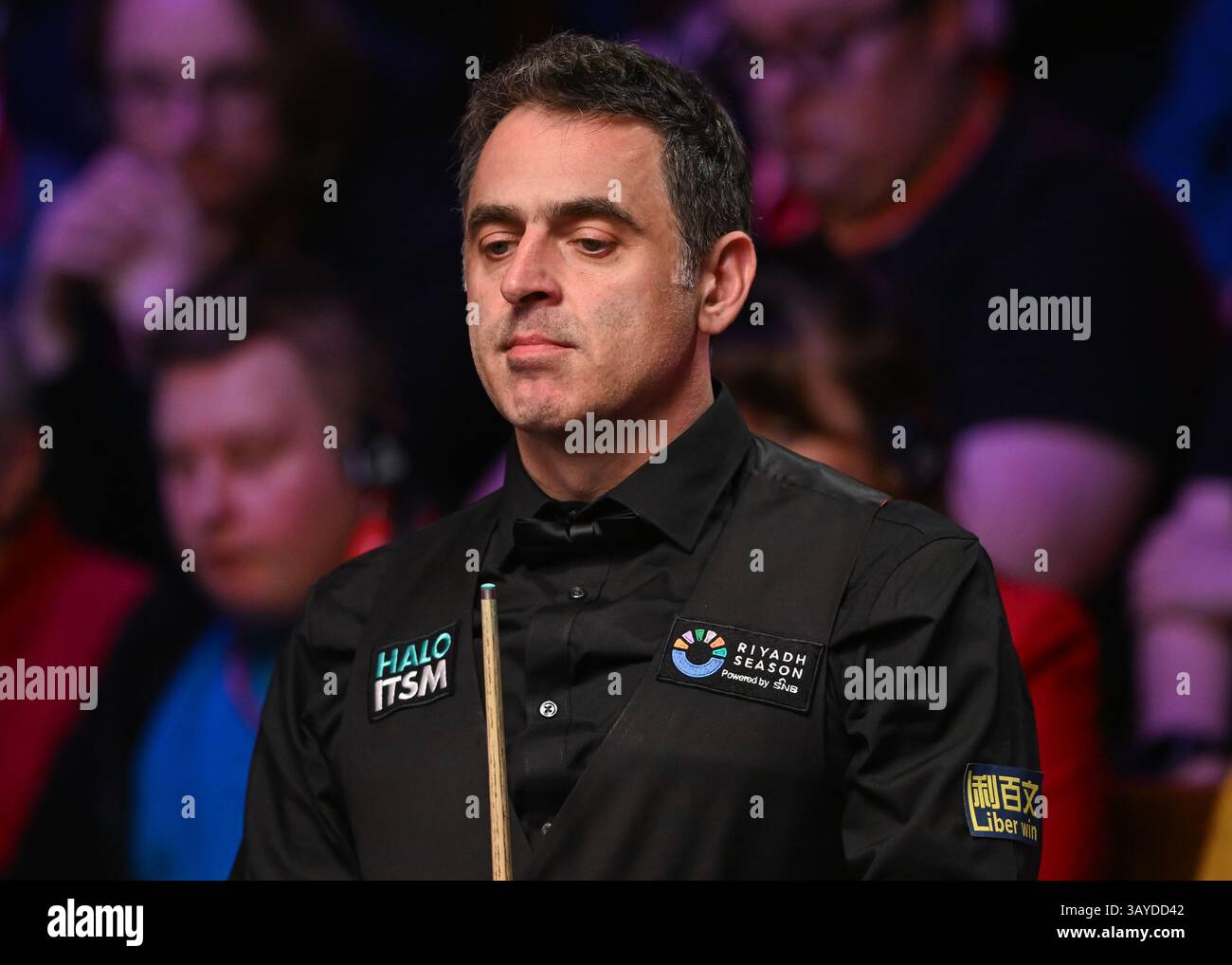 Sheffield, UK. 22nd Apr, 2025. Ronnie O'Sullivan during his Round 1 ...