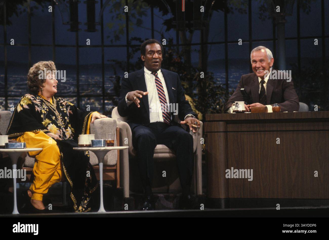 Dec. 00, 1982 - ''TONIGHT SHOW'' WITH JOHNNY CARSON. JOHNNY CARSON WITH ...