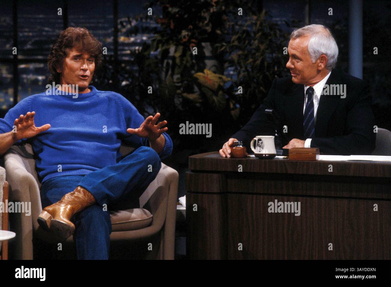 Dec. 00, 1982 - ''TONIGHT SHOW'' WITH JOHNNY CARSON. JOHNNY CARSON WITH ...