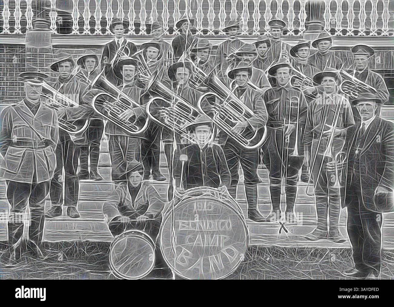 So percussion musical ensemble hi-res stock photography and images - Alamy