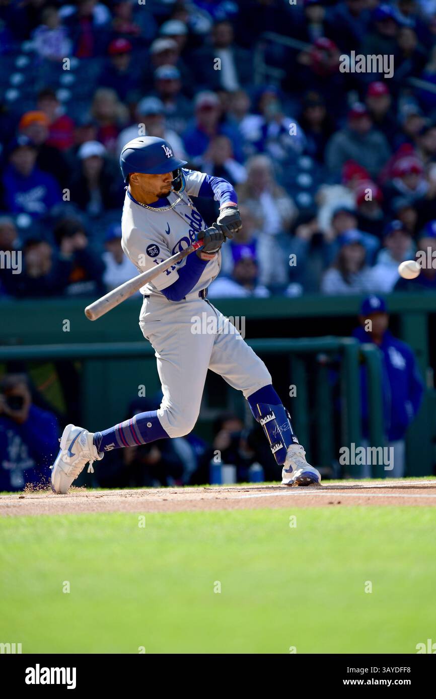WASHINGTON, DC - APRIL 09: Dodgers shortstop Mookie Betts (50) swings ...