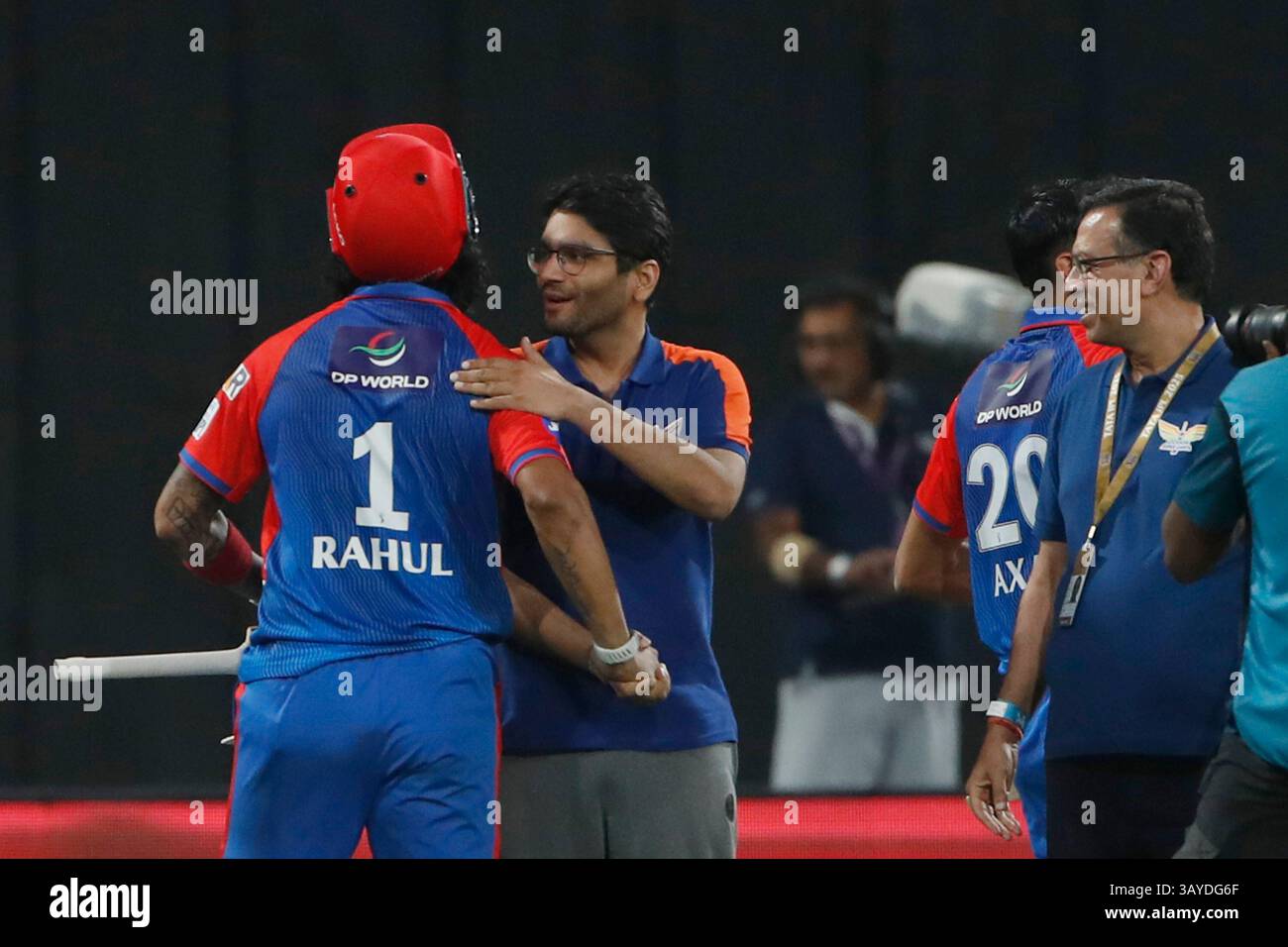 LUCKNOW, INDIA - APRIL 22: KL Rahul of Delhi Capitals (L) and Sanjiv ...