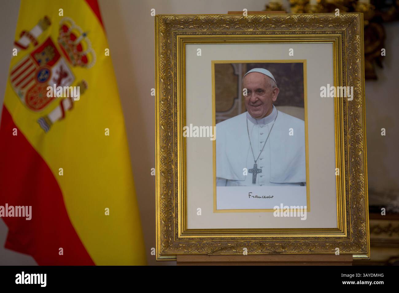Madrid, Spain. 22nd Apr, 2025. Portrait of Pope Francis next to the ...