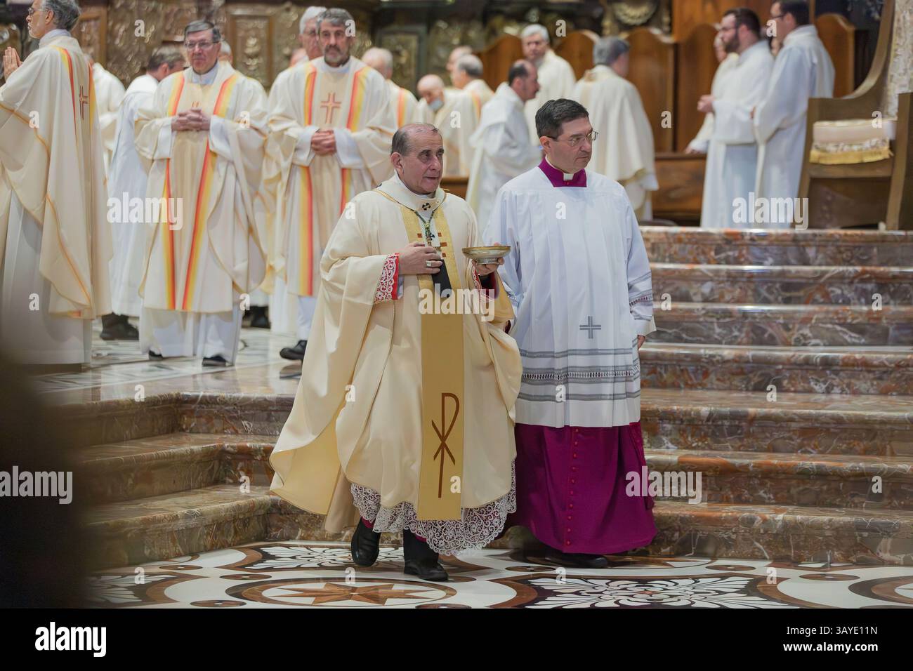 Milan, Italy. 22nd Apr, 2025. Cattedrale, Piazza Duomo, Milan, Italy ...