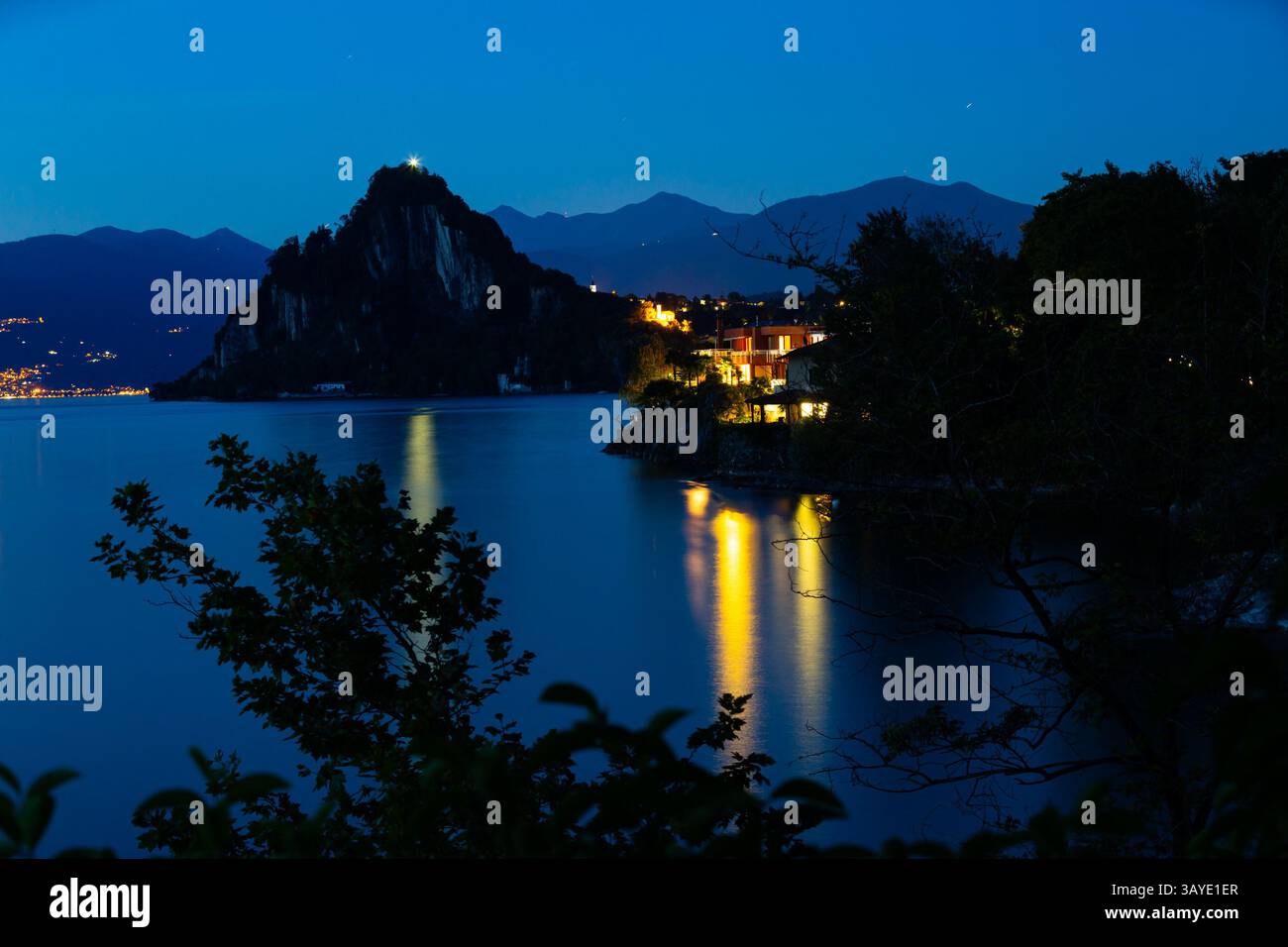 Varese lake night landscape hi-res stock photography and images - Alamy