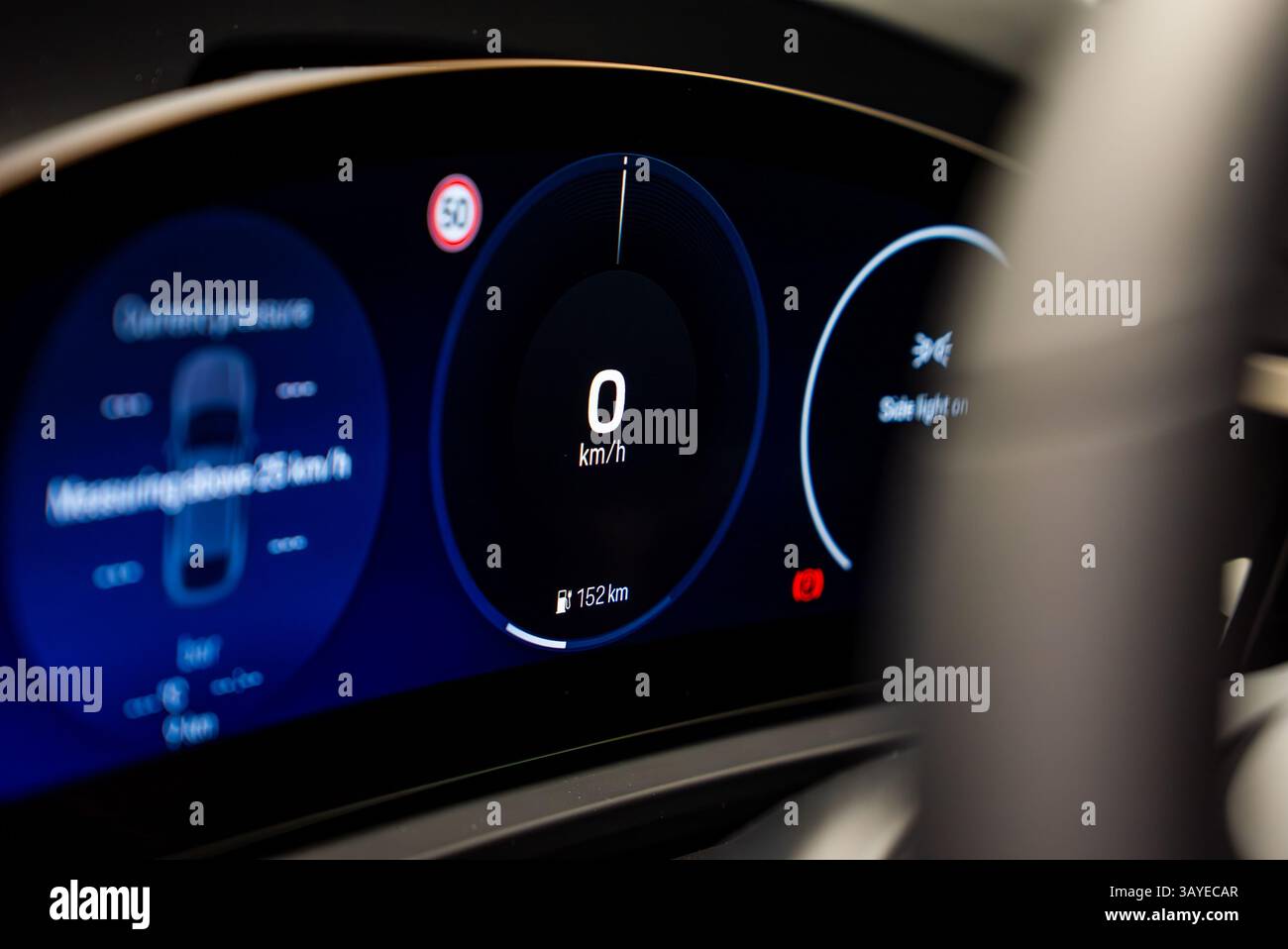 View central panel dashboard hi-res stock photography and images - Alamy