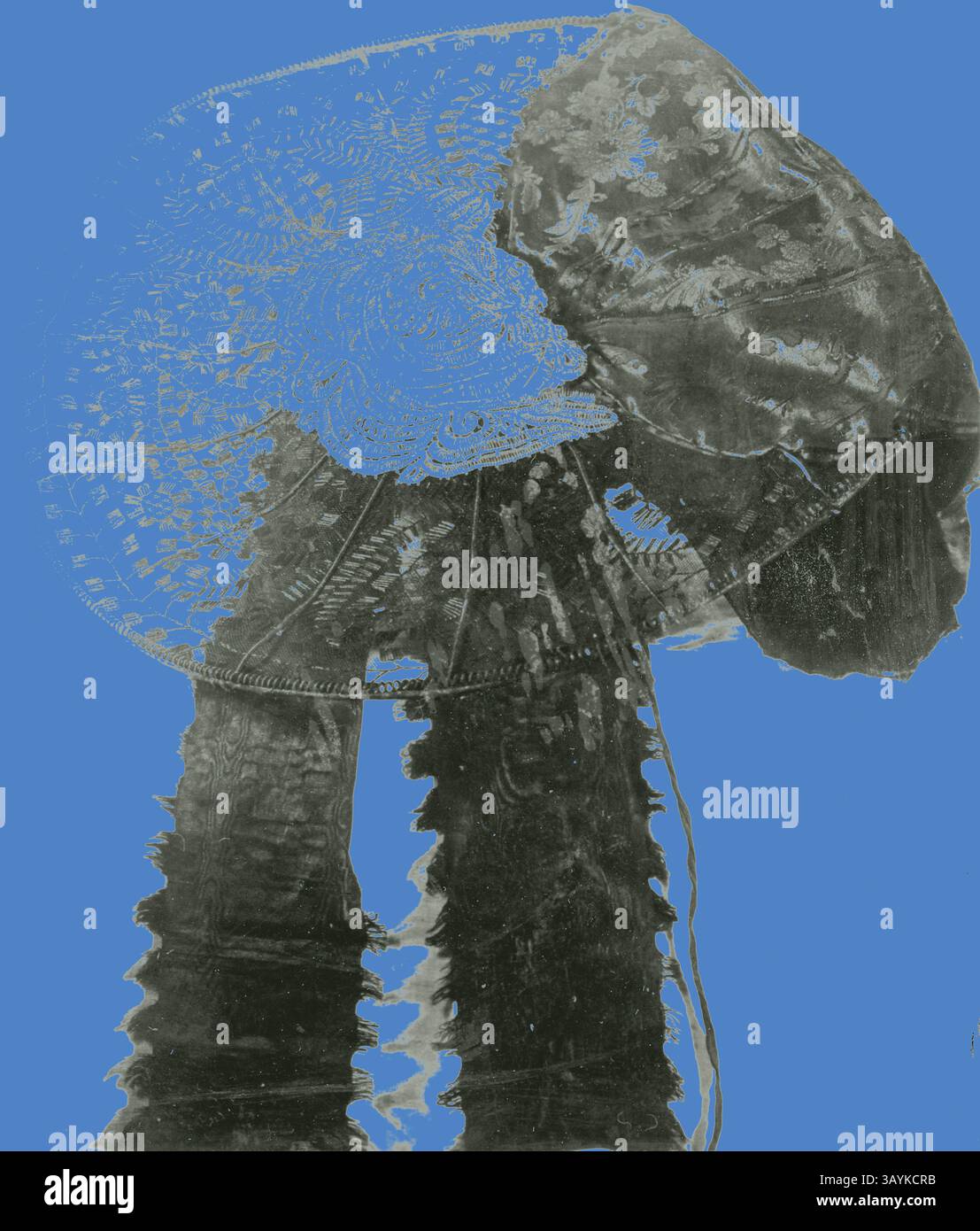 Animation colored strings hi-res stock photography and images - Alamy