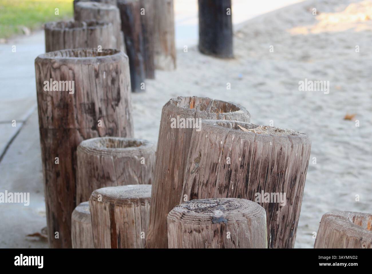 Vertical timber posts hi-res stock photography and images - Alamy