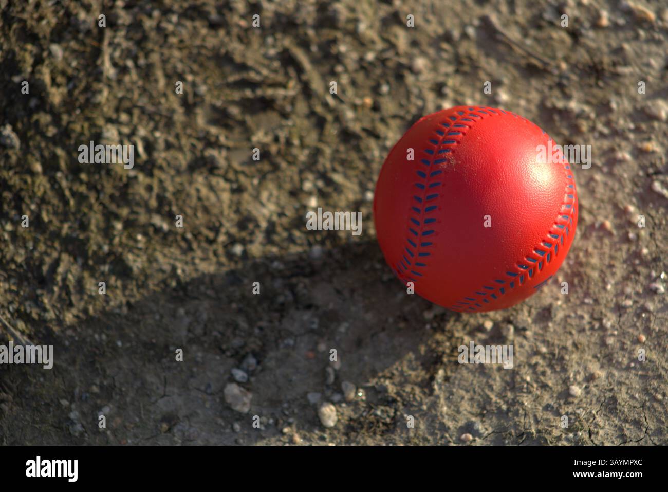 Baseball close hi-res stock photography and images - Alamy