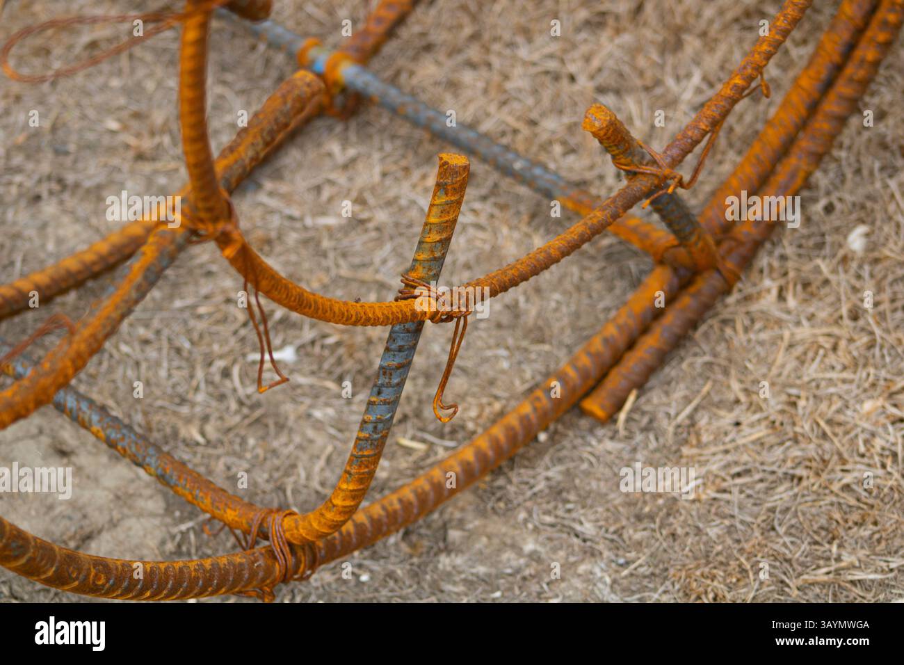 Circular wire cage hi-res stock photography and images - Alamy