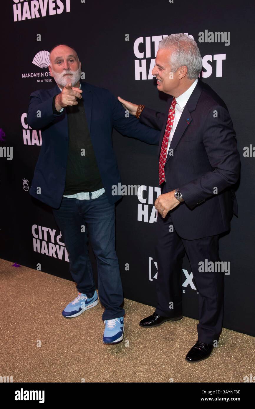 NEW YORK, NEW YORK - APRIL 22: (L-R) José Andrés and Eric Ripert attend ...