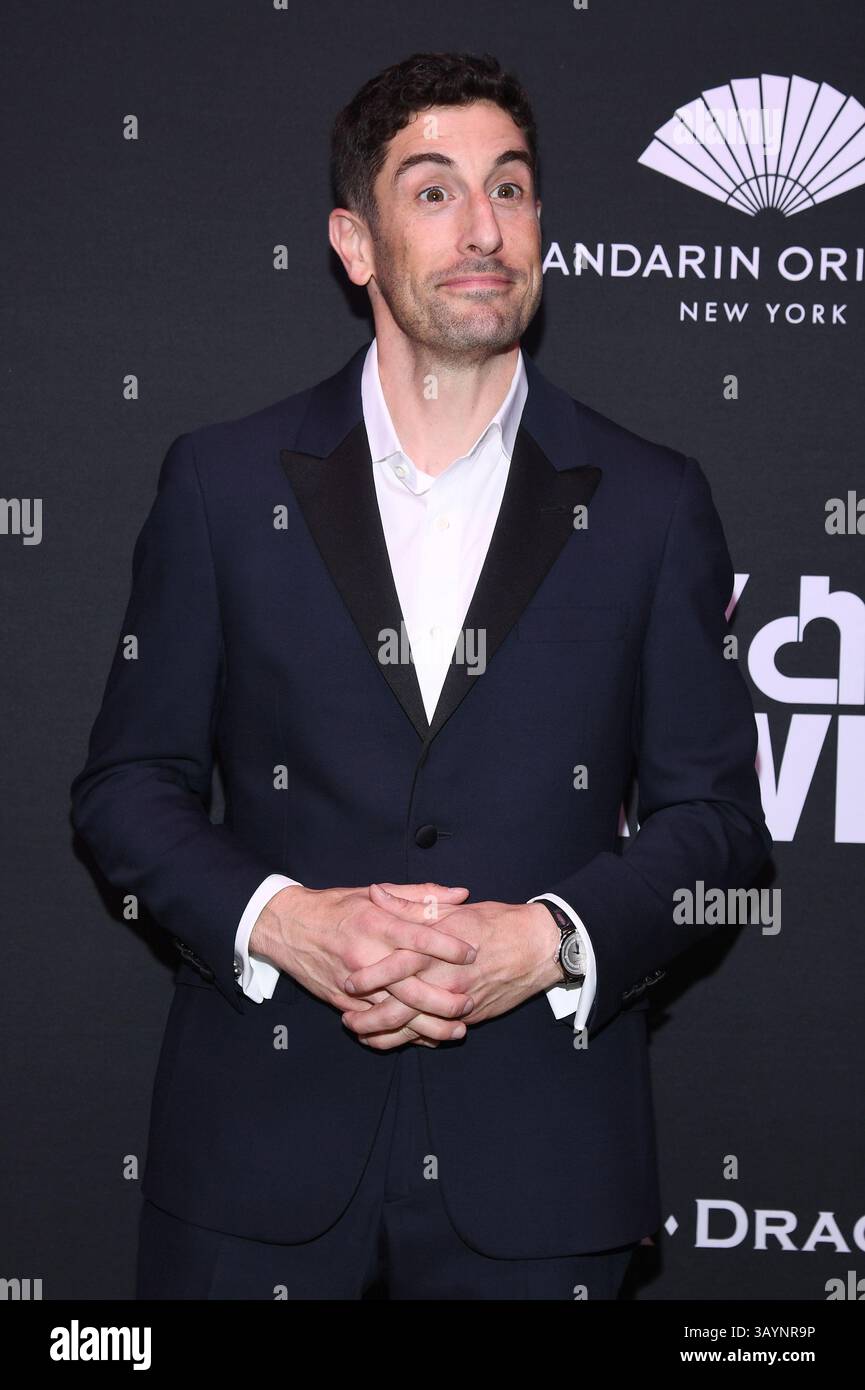 New York, USA. 22nd Apr, 2025. Actor Jason Biggs attends City Harvest ...