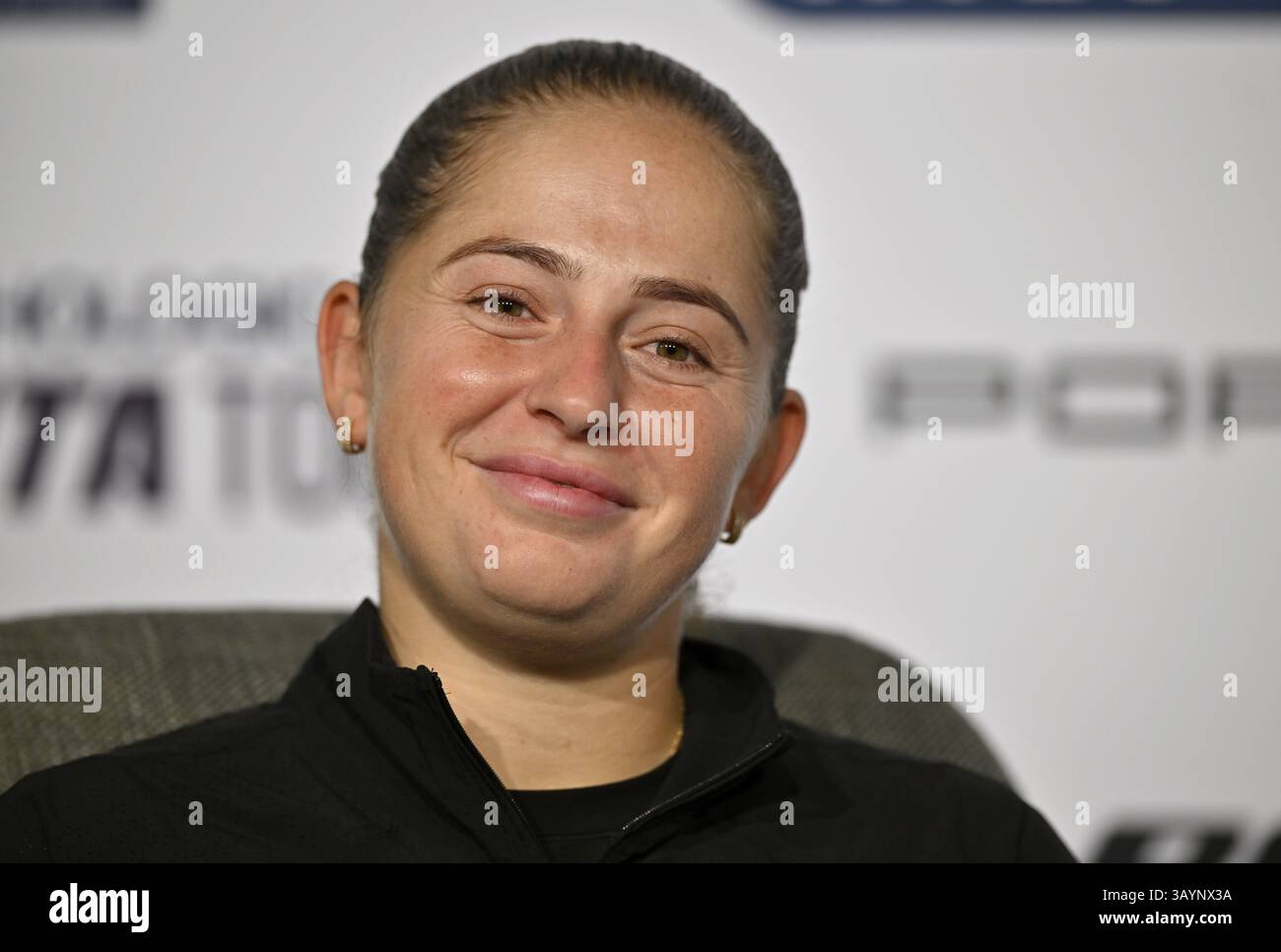 Jelena Ostapenko LAT Portrait smiles Press conference PK Tennis Ladies ...