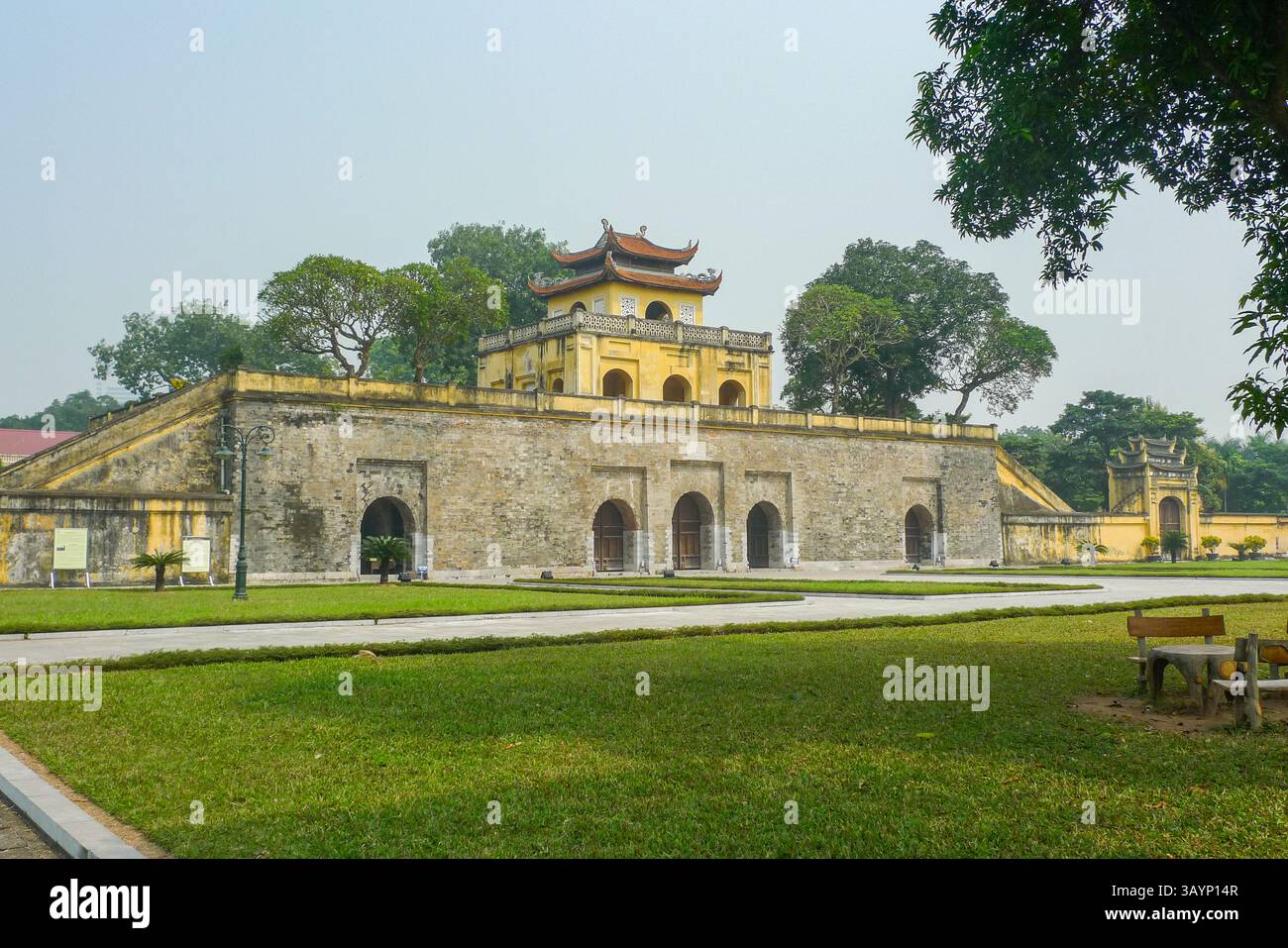 Doan Mon Gate, Imperial Citadel of Thang Long (Hanoi Stock Photo - Alamy