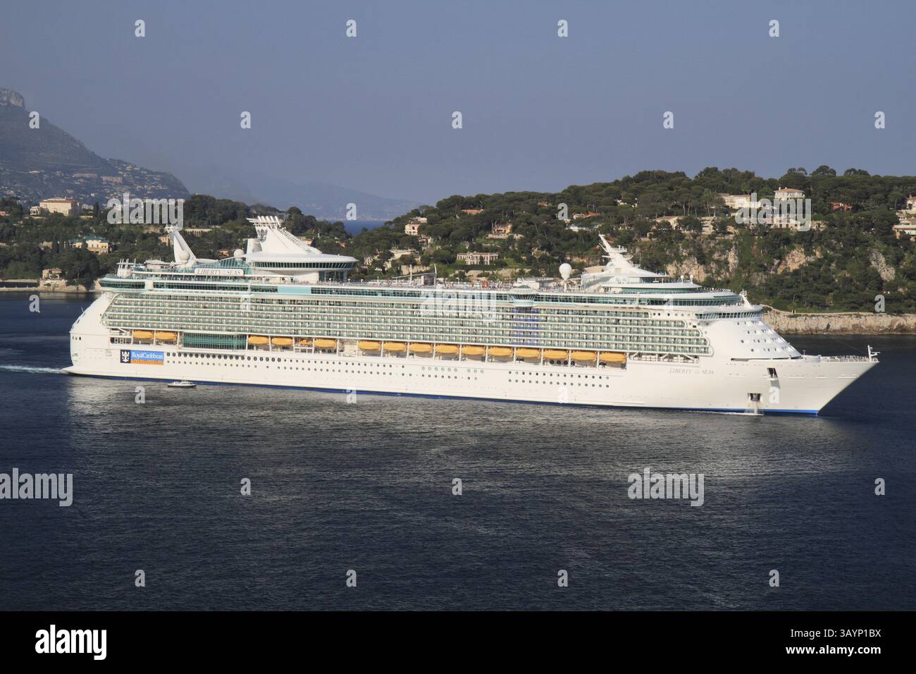 339 metre long cruise ship Liberty of the Seas of the shipping company ...