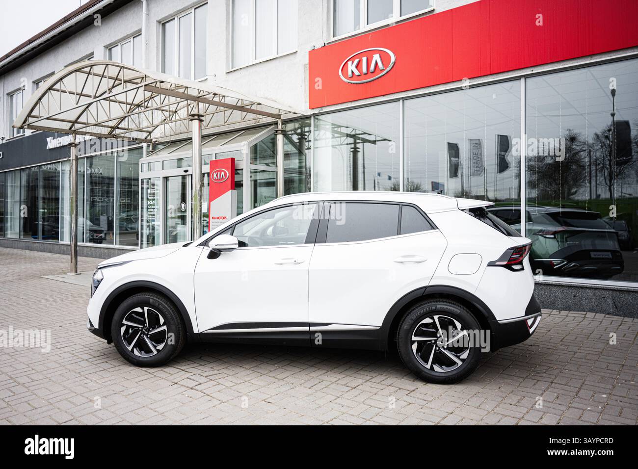 Khmelnytskyi, Ukraine - April 16, 2025: White KIA Sportage SUV ...