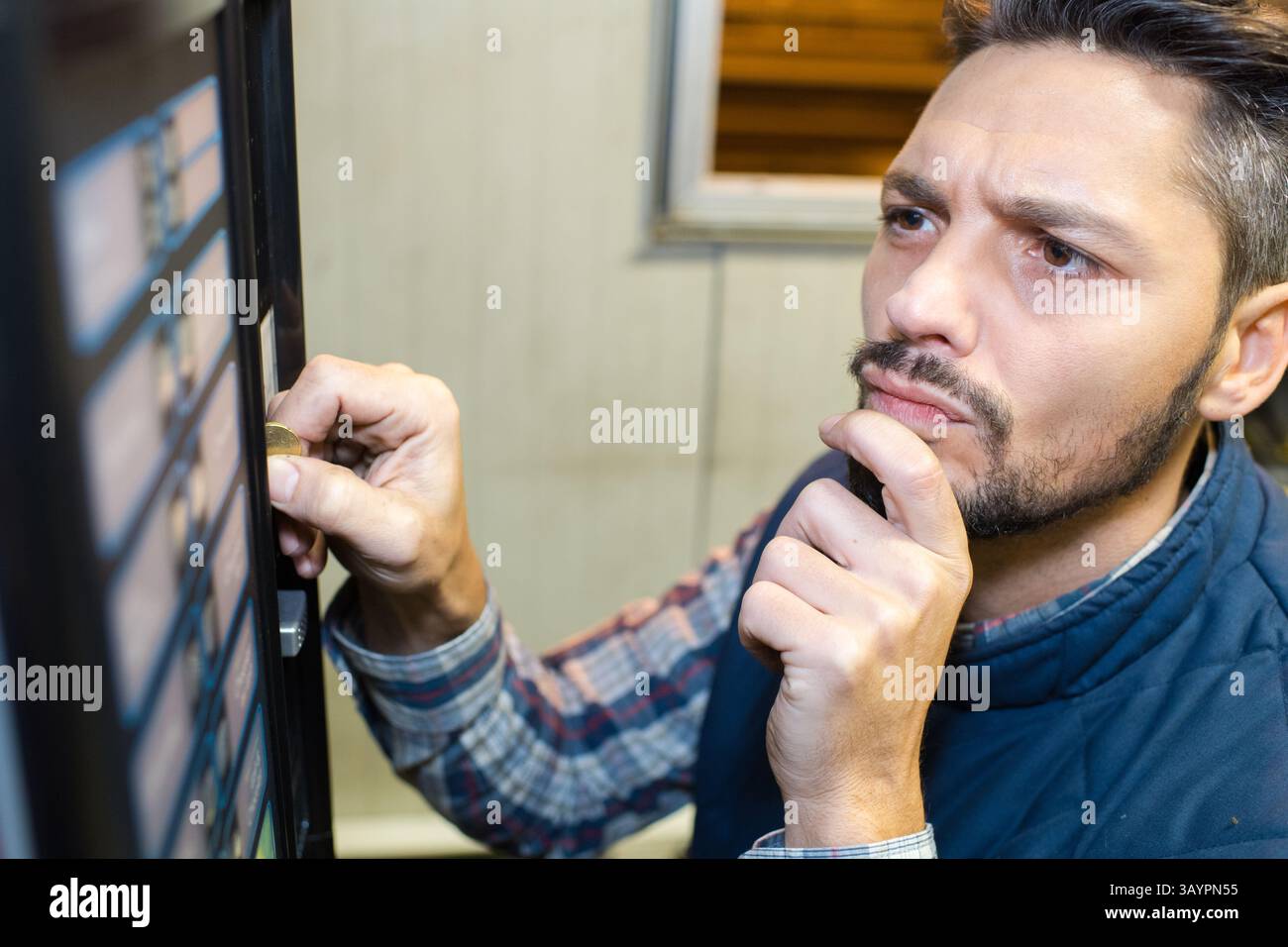 Standing in front of vending machine hi-res stock photography and ...