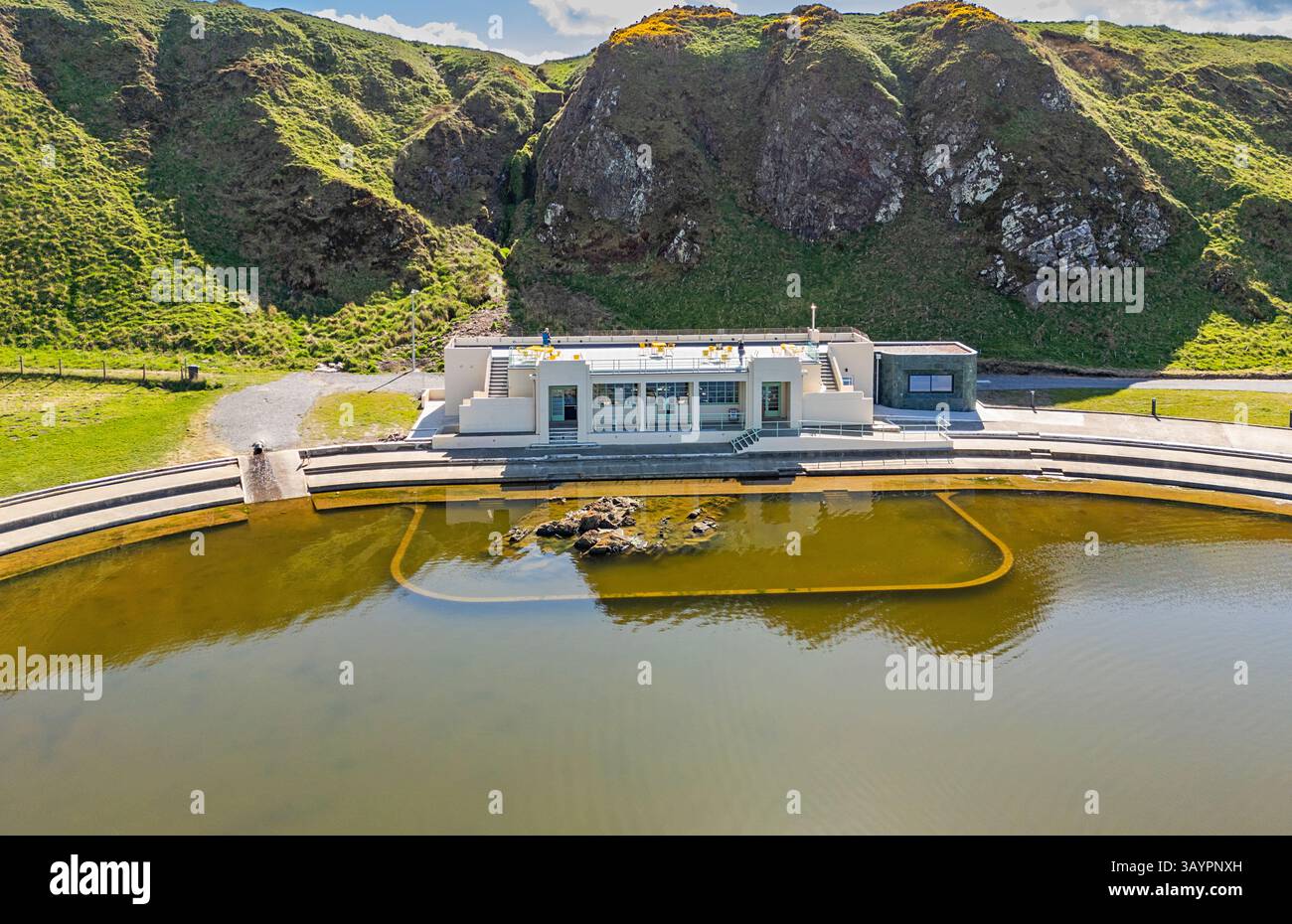 Tarlair Swimming Pools Macduff Scotland the modernised renovated ...